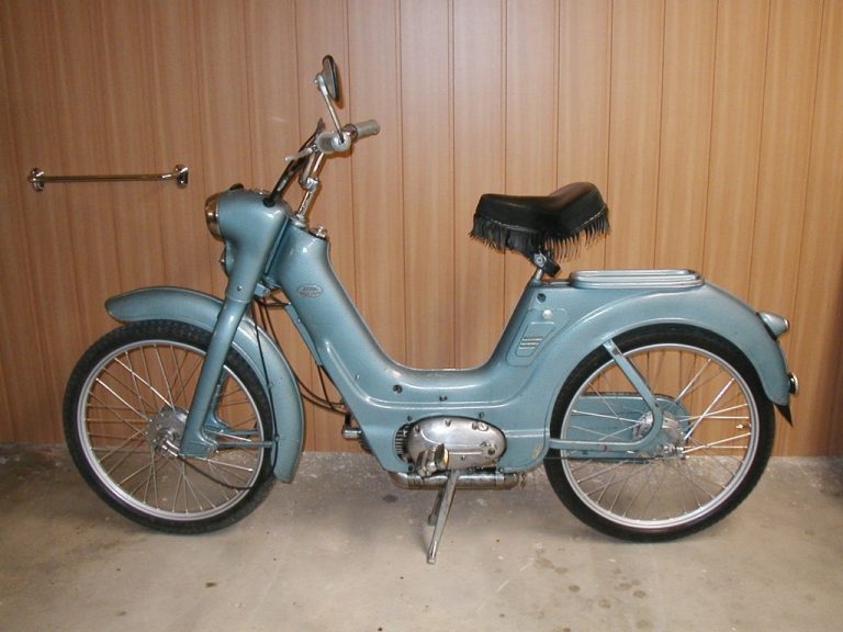 Moped Jawa 551 Jawetta a Jawetta Sport – Jawa 50 Pionýr