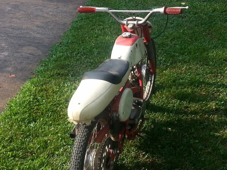 Export motocyklů a komponent Jawa 50 – Jawa 50 Pionýr