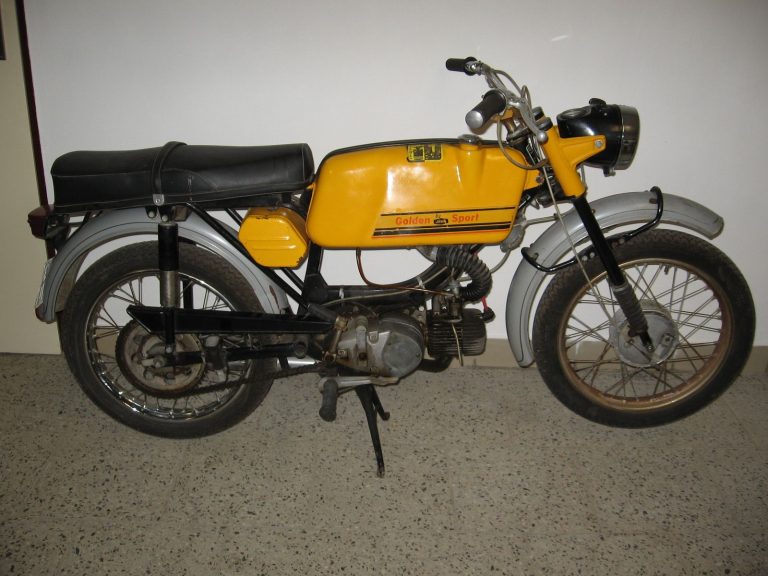 Vývozní Jawa 23 Golden Sport (3. a 4. generace) – Jawa 50 Pionýr