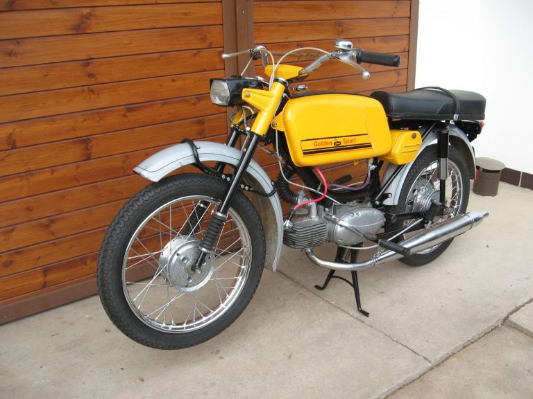 Vývozní Jawa 23 Golden Sport (3. a 4. generace) – Jawa 50 Pionýr